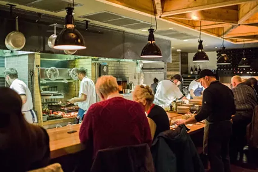 Seven Daysies Awards: Best restaurant service, 2014