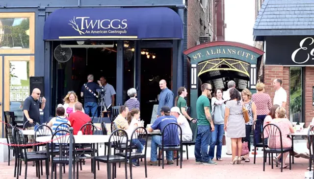 St. Albans Gets a Gastropub: Twiggs | Seven Days Vermont