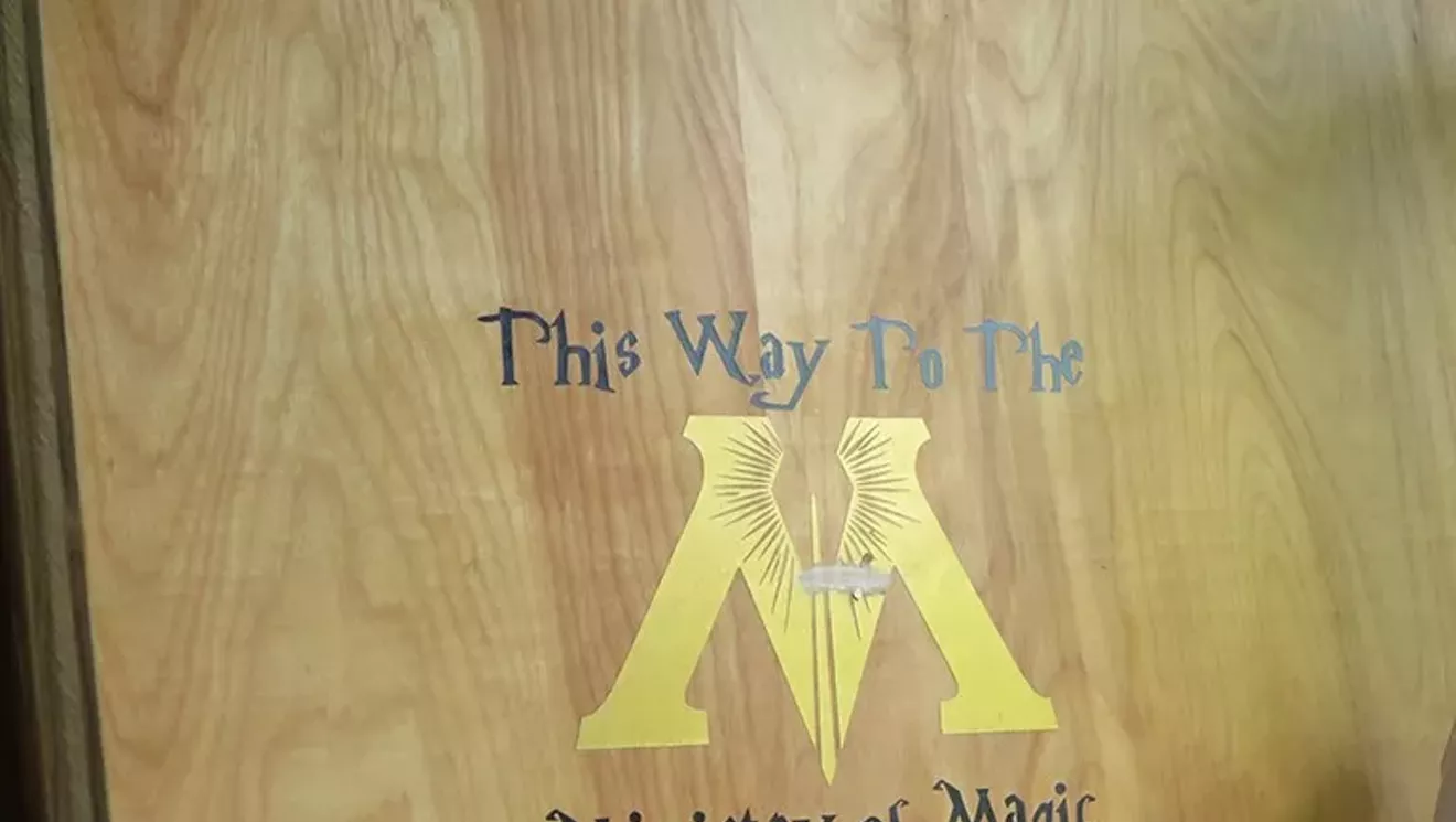 Magic Harry Potter Bus | Seven Days | Vermont's Independent Voice